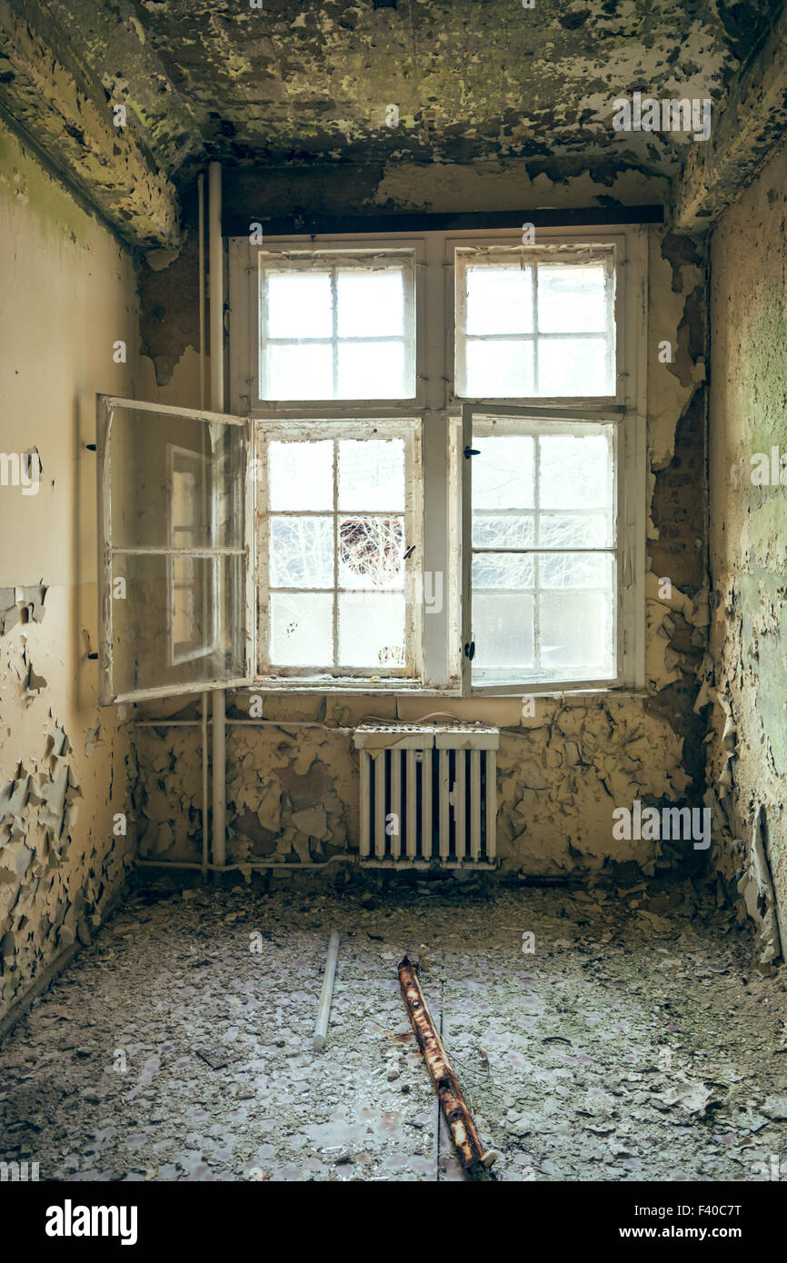 Light rooms hi-res stock photography and images - Alamy