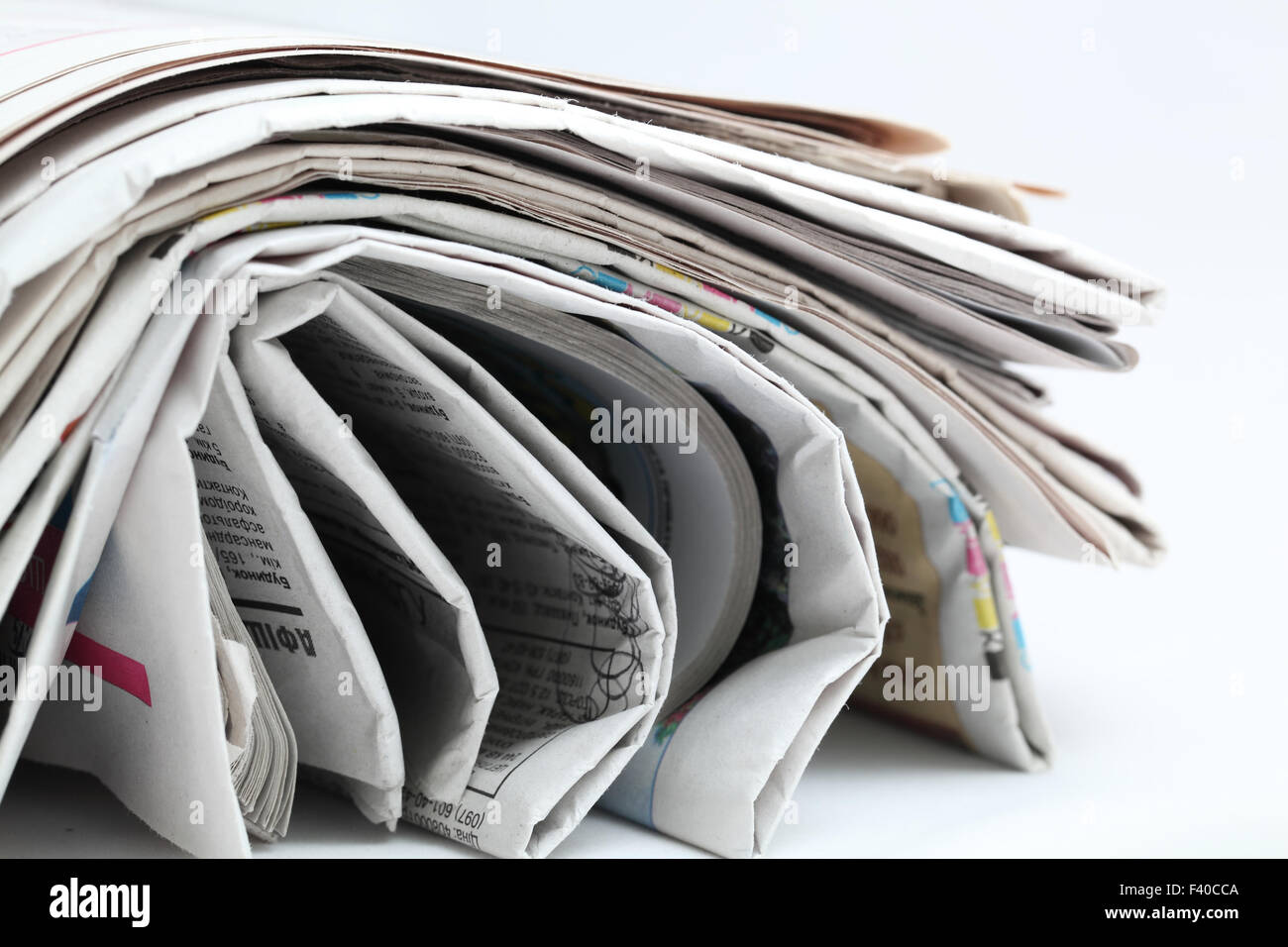 Broadsheet newspaper pile hi-res stock photography and images - Alamy