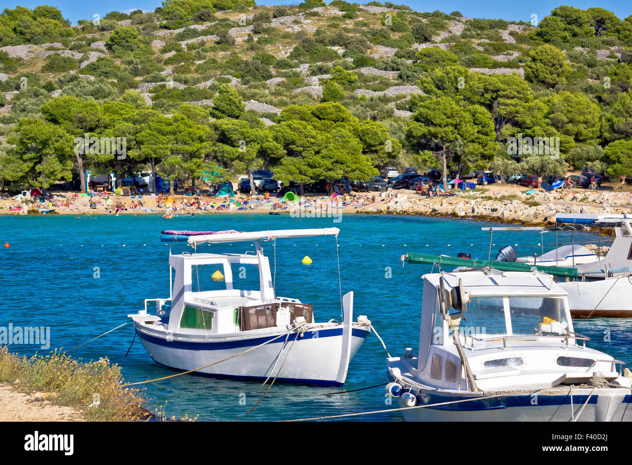 Idyllic tourist destination beach in Croatia Stock Photo - Alamy