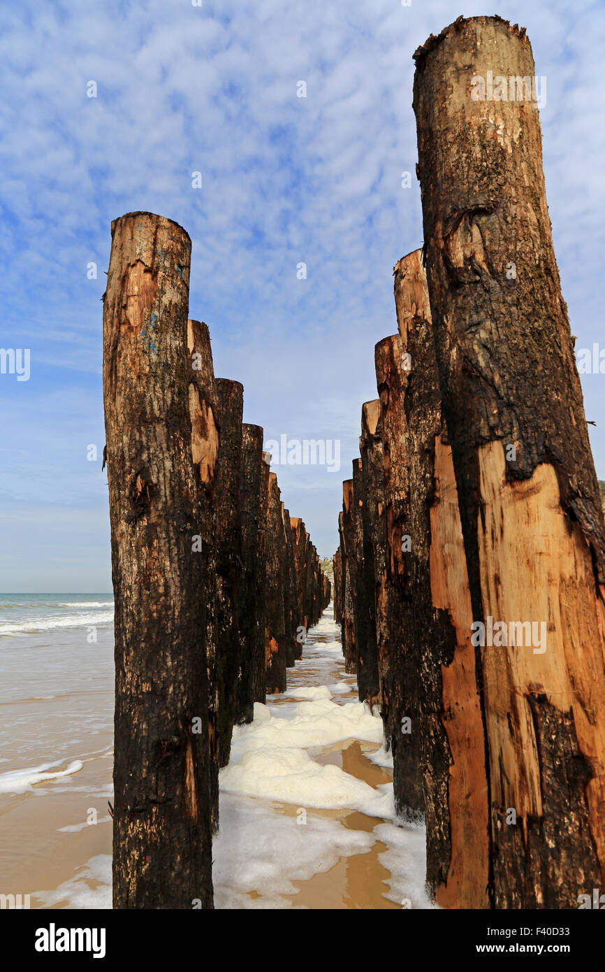 Wooden Wave Breaker - 02 Stock Photo - Alamy