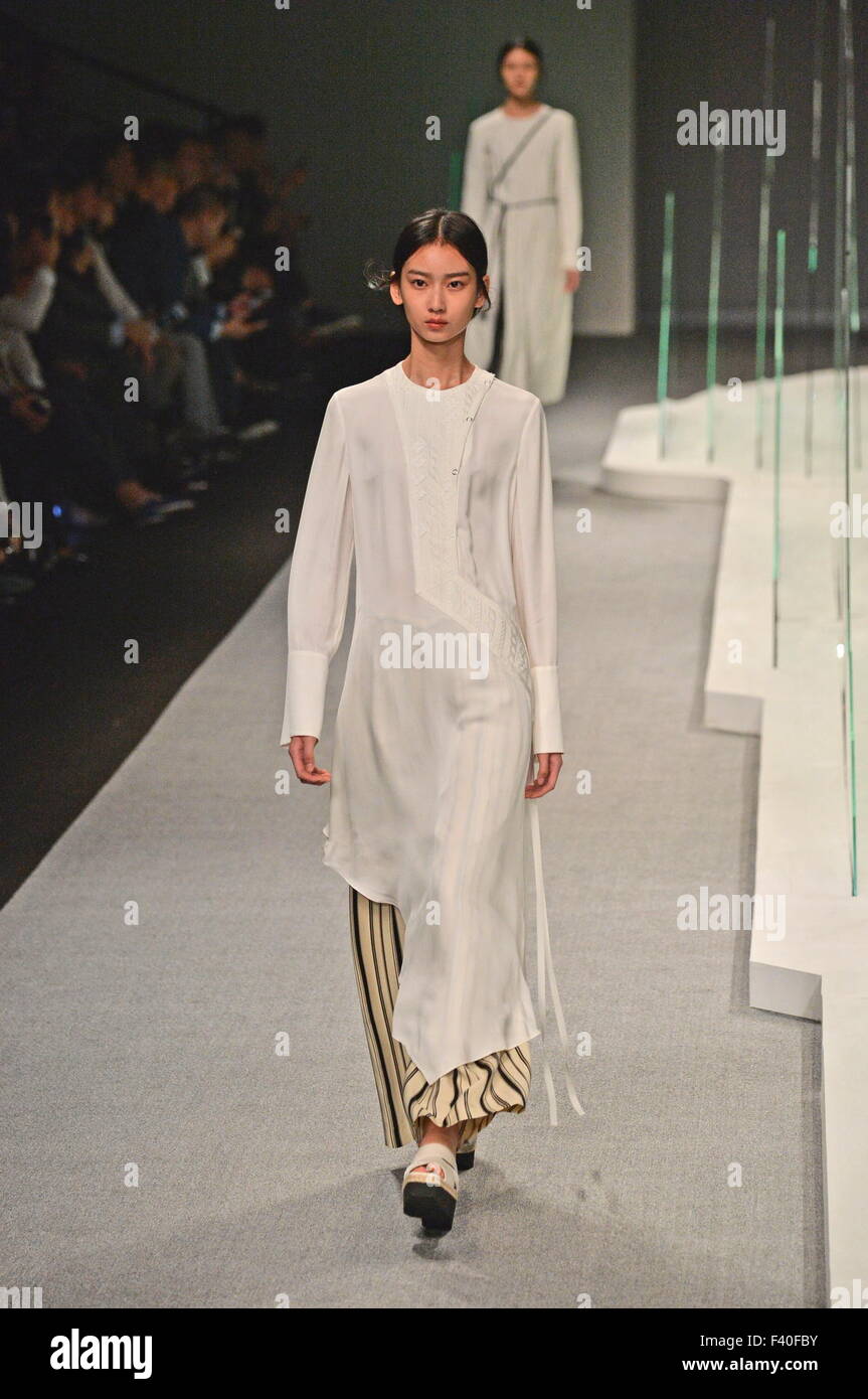 Shanghai. 13th Oct, 2015. A model shows a creation of fashion designer ...