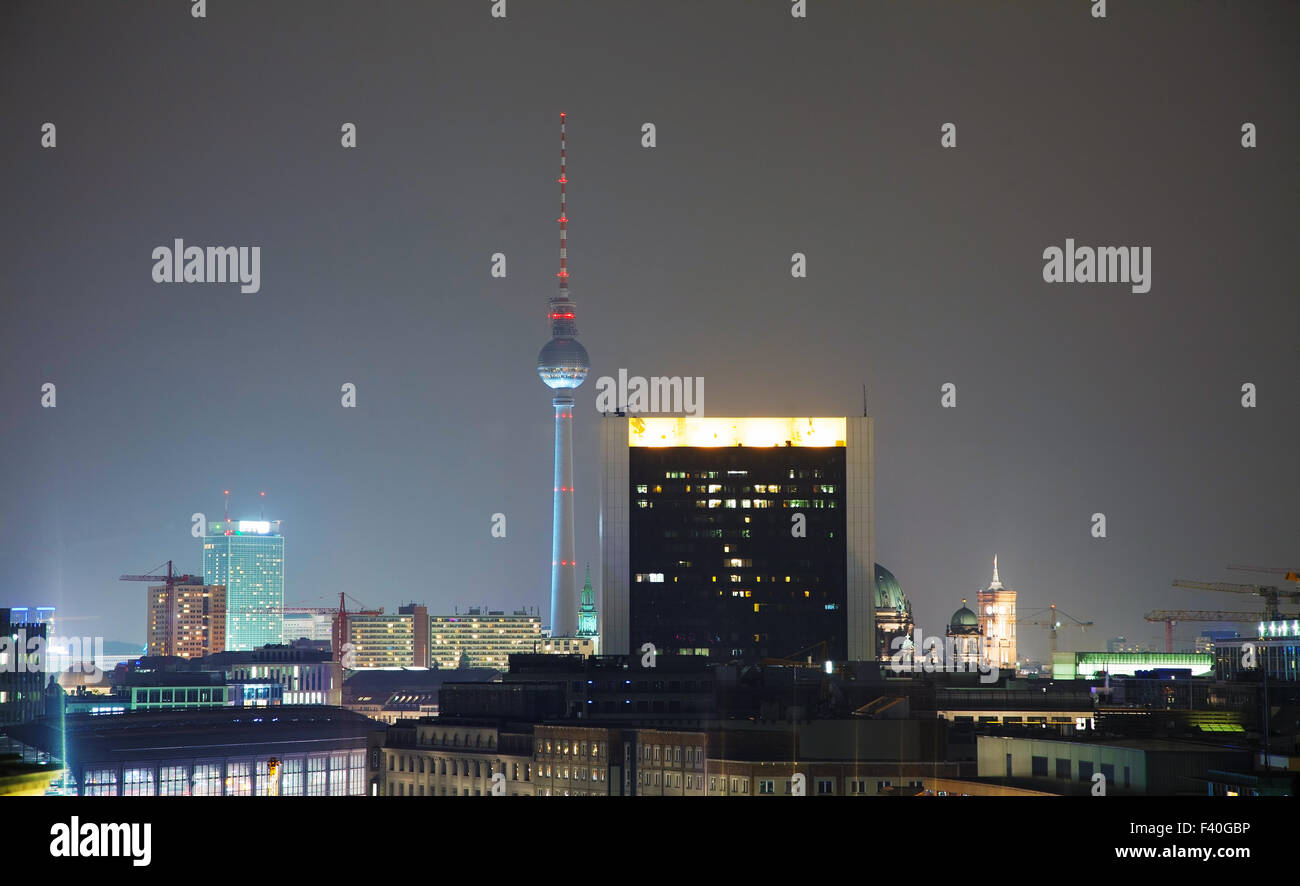 Berlin germany city overview hi-res stock photography and images - Alamy