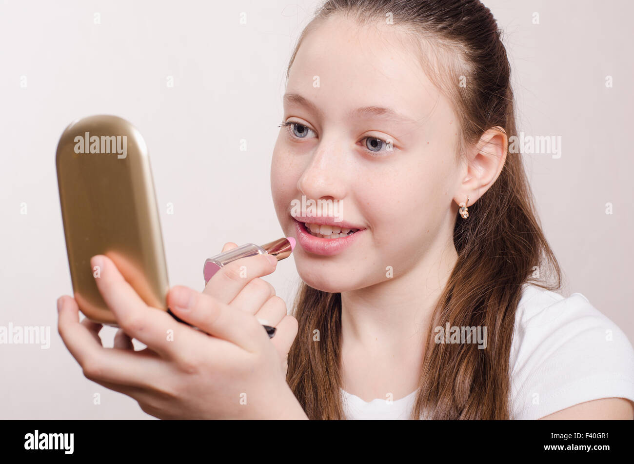 Teen lipstick hi-res stock photography and images - Alamy