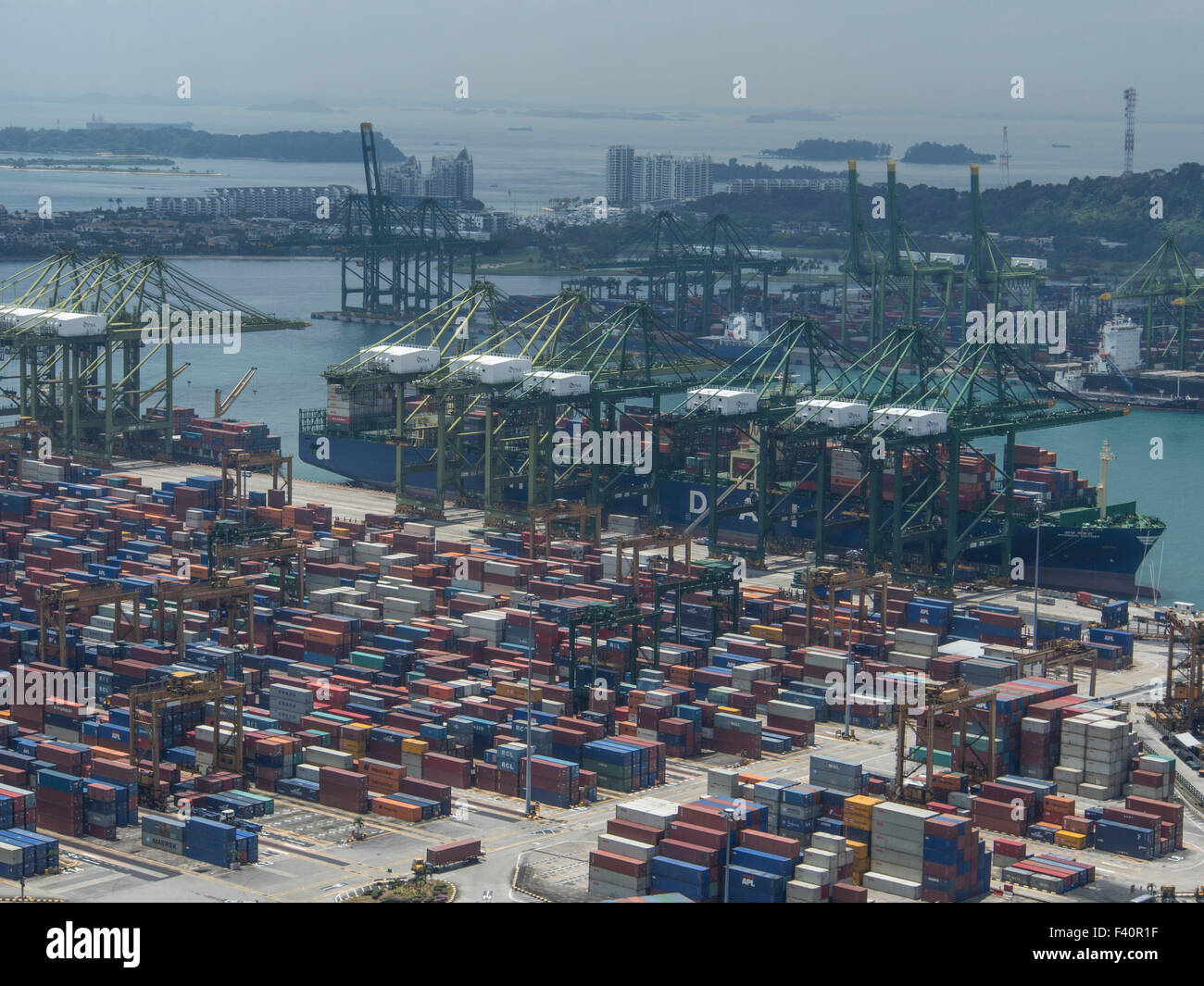 View of the harbour and container terminal in Singapore Stock Photo - Alamy