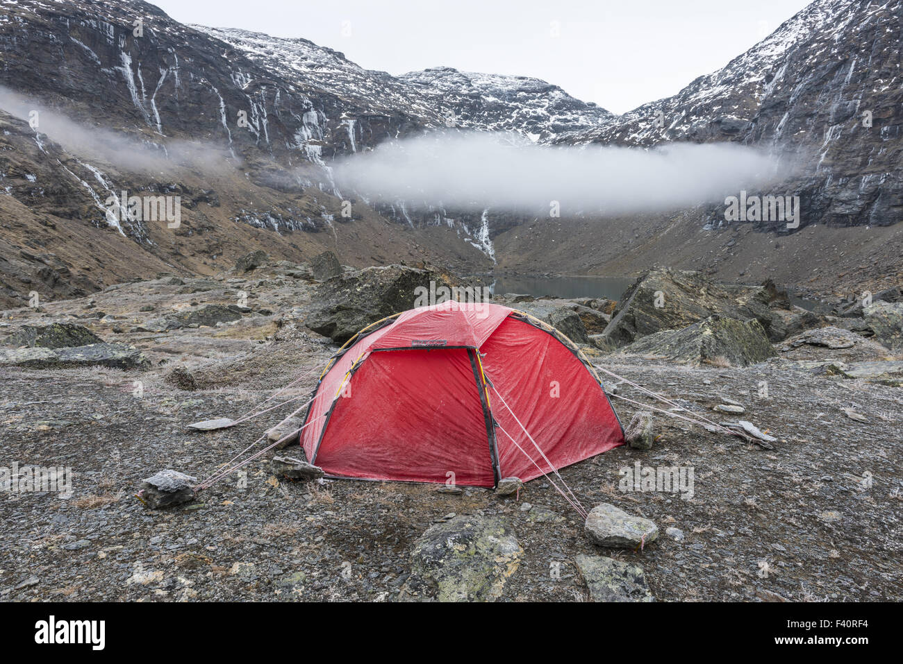 Berg fjell landschaft hi-res stock photography and images - Alamy