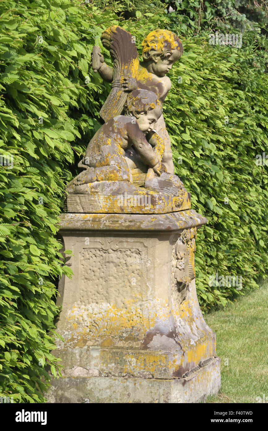 Renaissance putti hi-res stock photography and images - Alamy