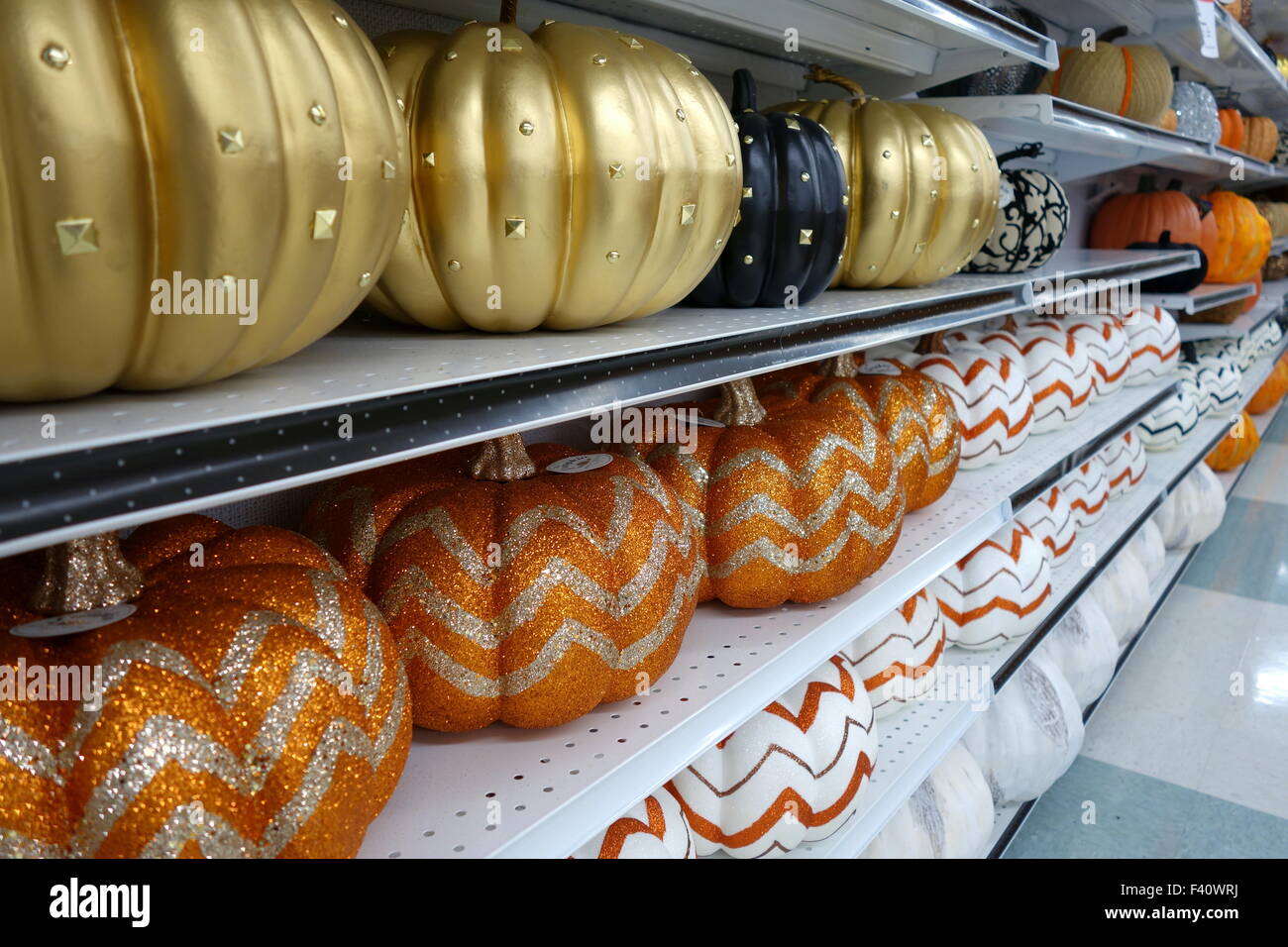Autumn pumpkin display Stock Photo - Alamy