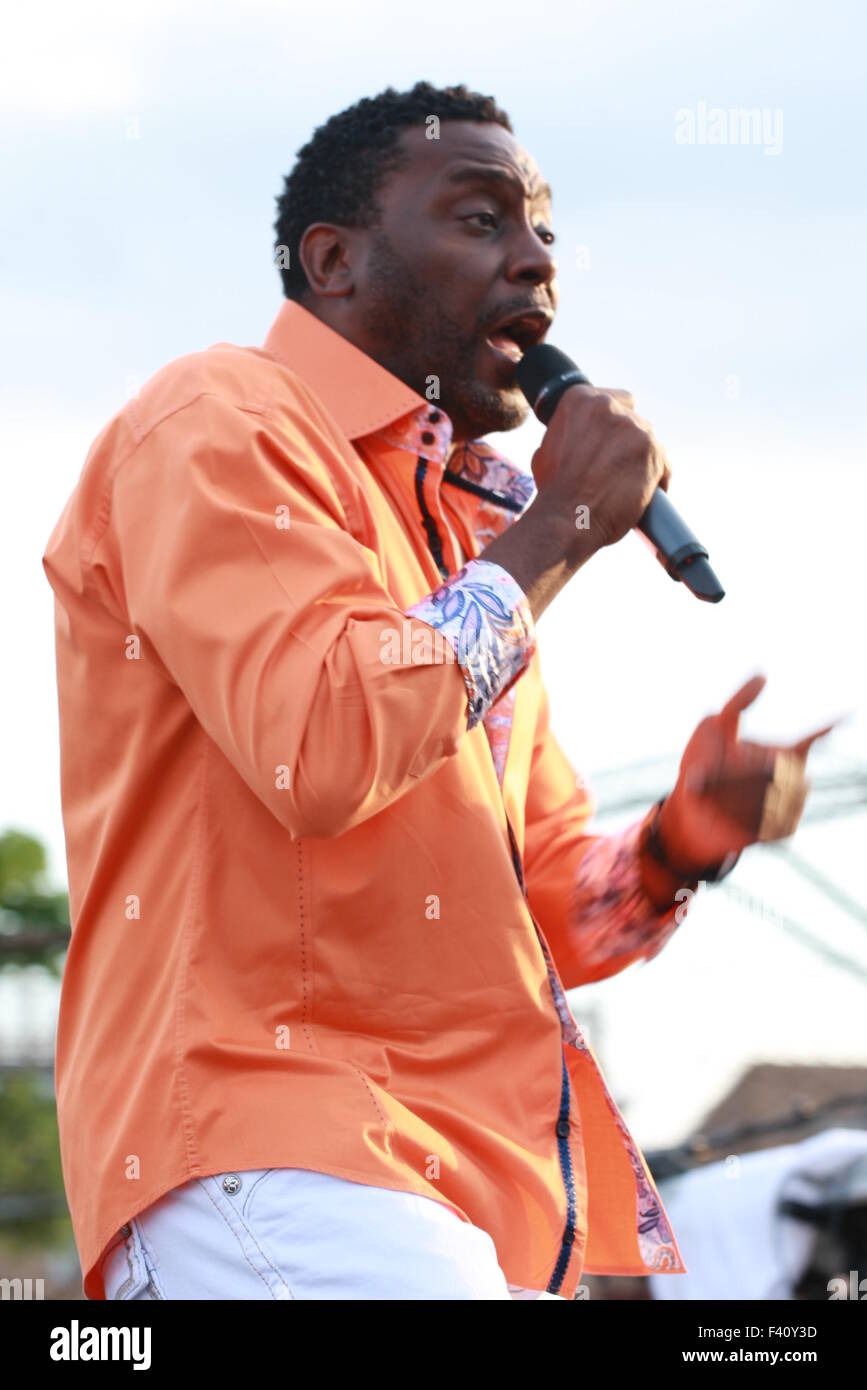 Big daddy kane rapper hi-res stock photography and images - Alamy