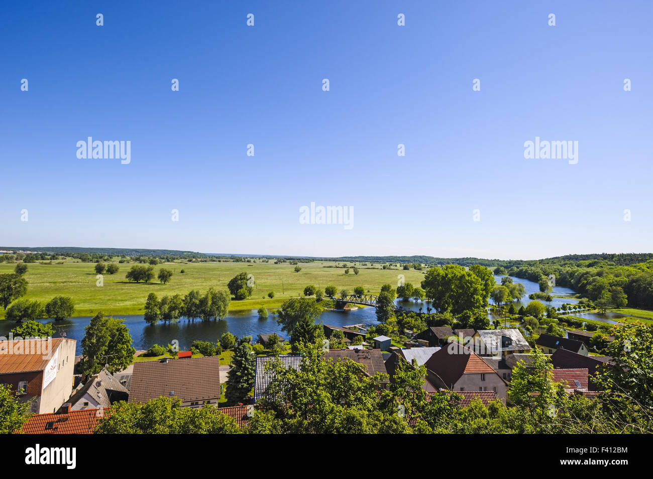 Himmel wiesen landschaft ebene hi-res stock photography and images - Alamy