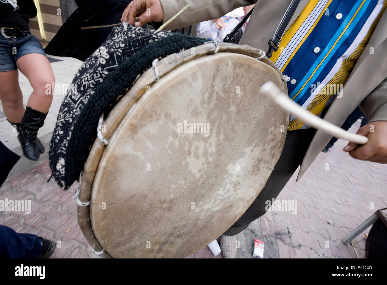 Gypsy musician plays the davoul during the annual revival of Vlach ...