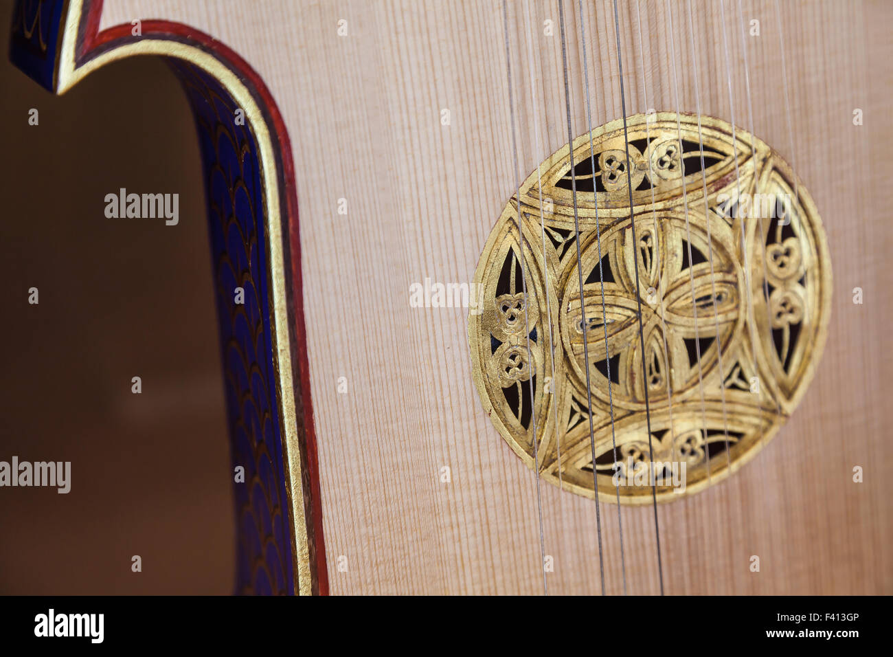 Medieval orchestra hi-res stock photography and images - Alamy