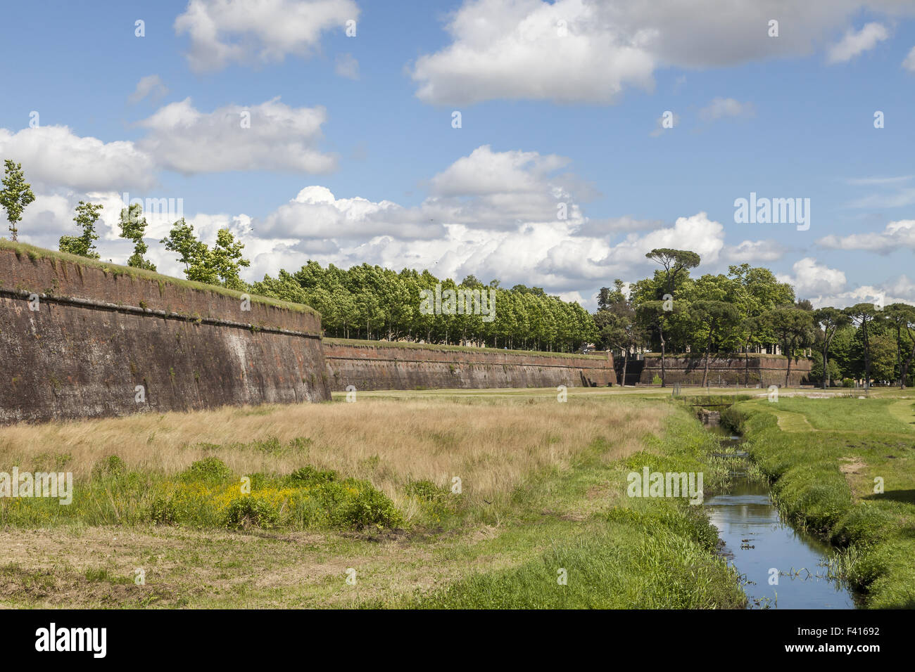 Lucca, town wall, Toskana, Italy Stock Photo - Alamy