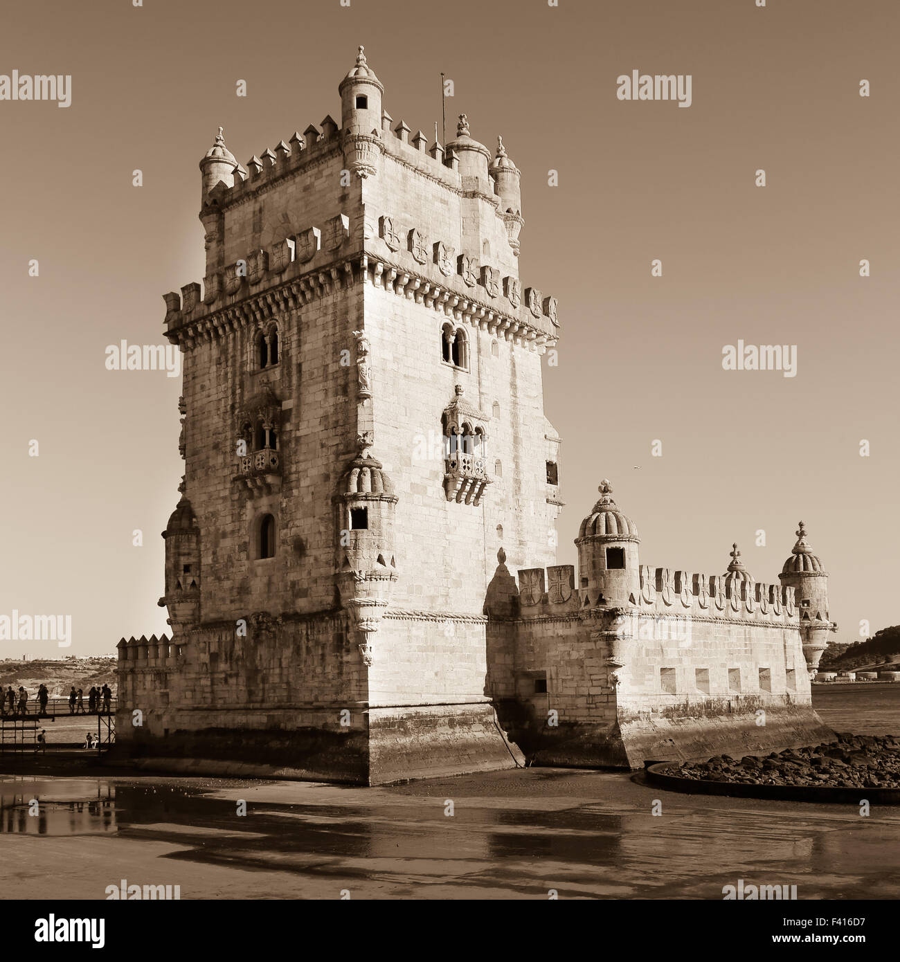 The old lighthouse at the belem waterfront hi-res stock photography and ...