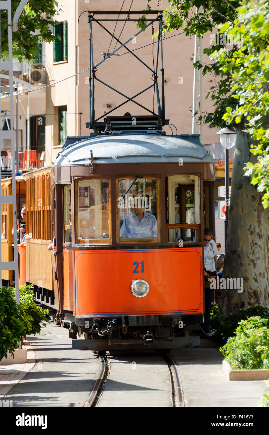 Soller tramway majorca hi-res stock photography and images - Alamy