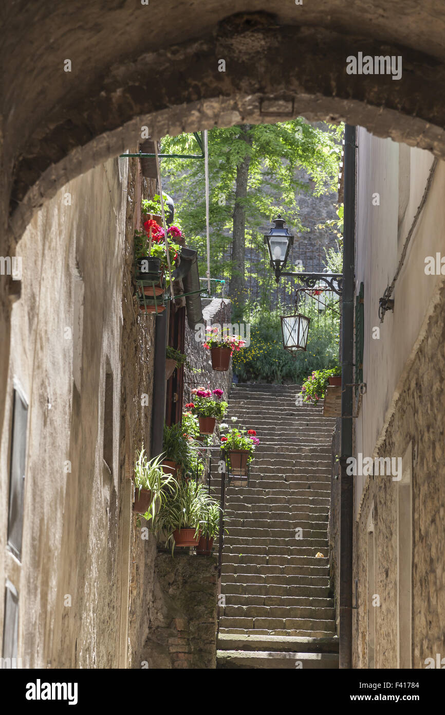 Volterra, old town lane, Tuscany, Italy Stock Photo - Alamy