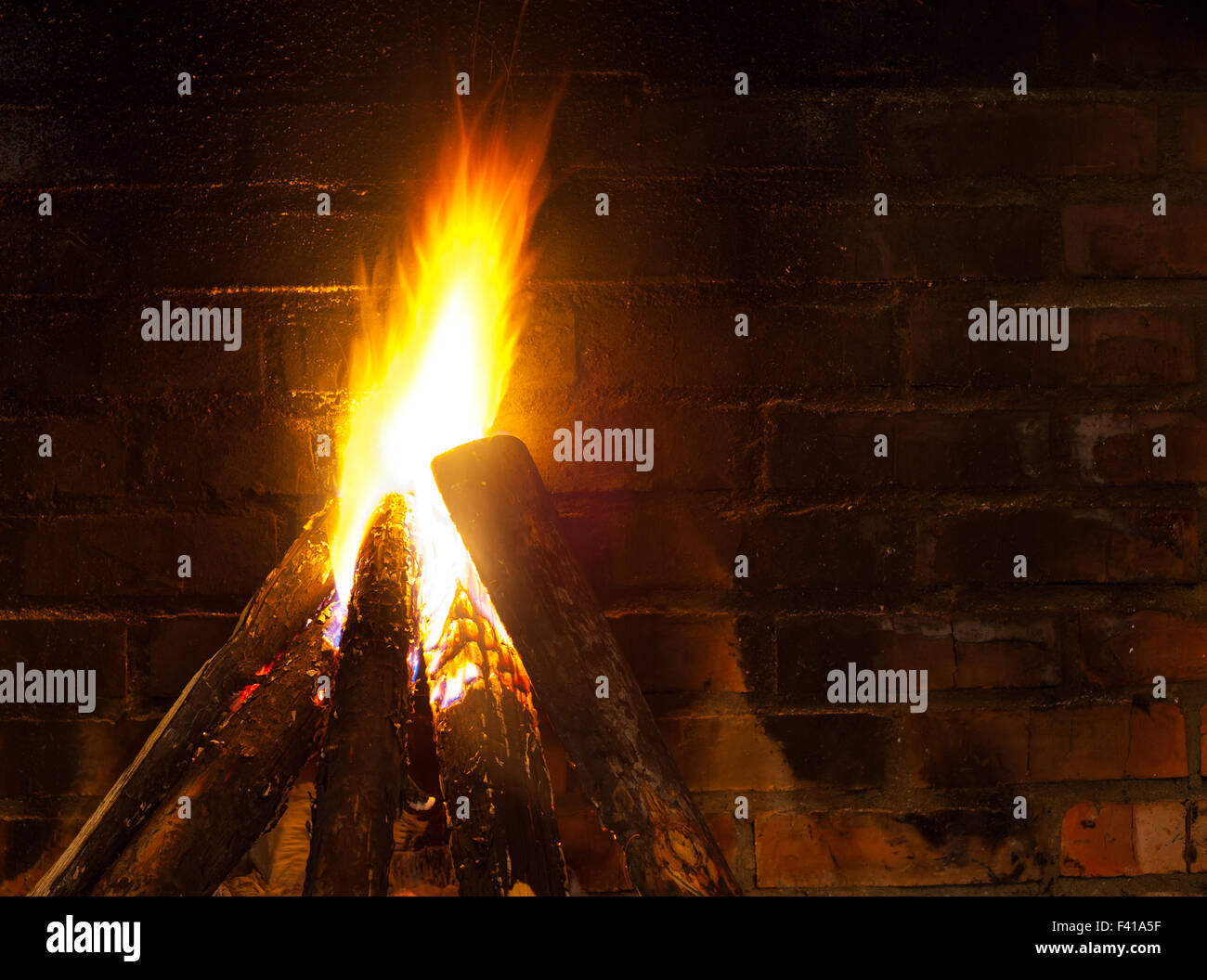 Sooty brick wall hi-res stock photography and images - Alamy