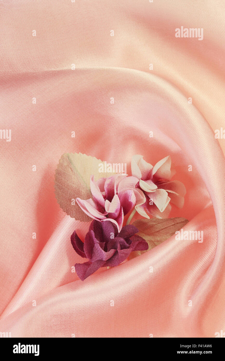 Satin flowers hi-res stock photography and images - Alamy