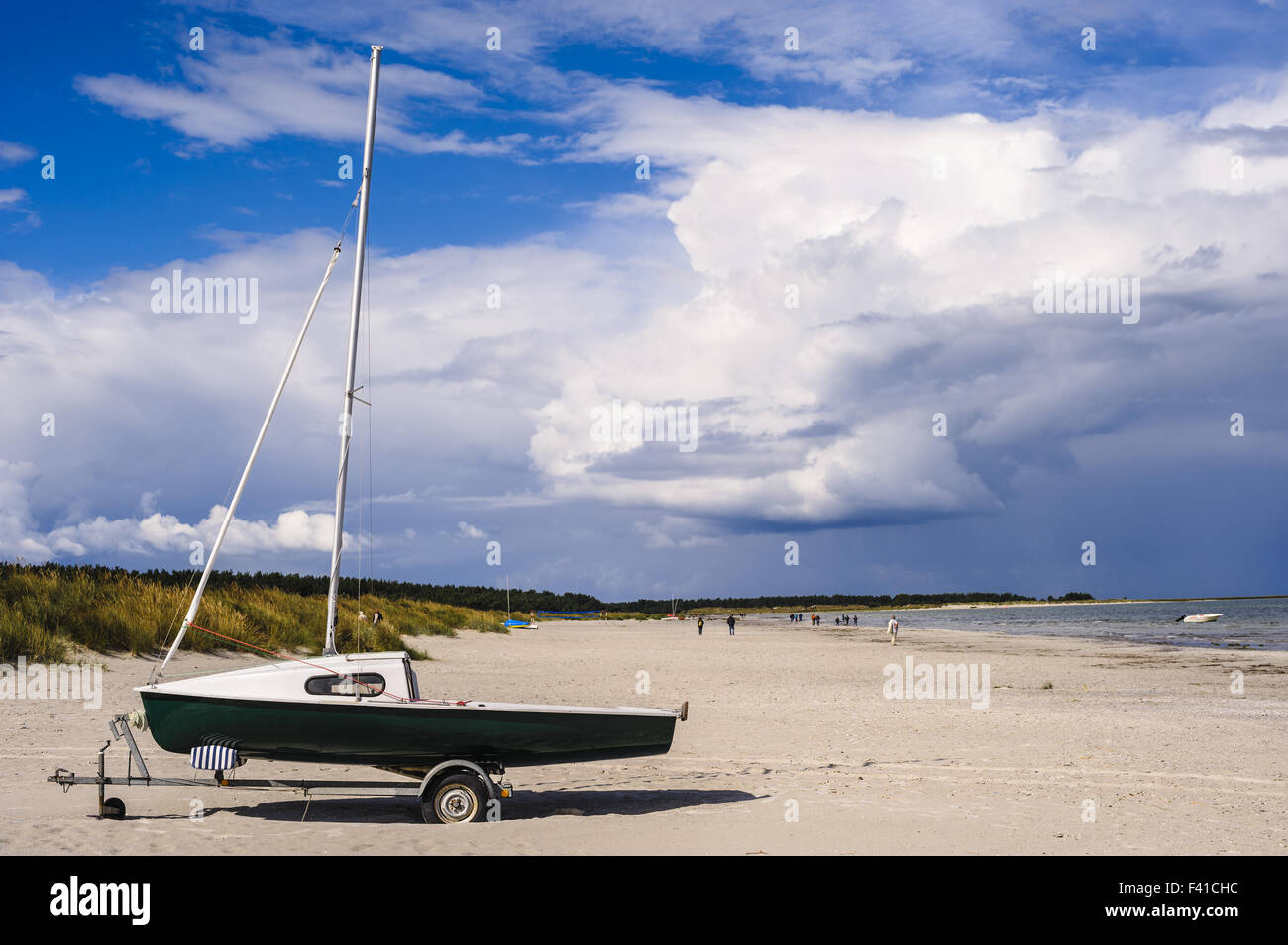 Sailing masts on beach hi-res stock photography and images - Alamy