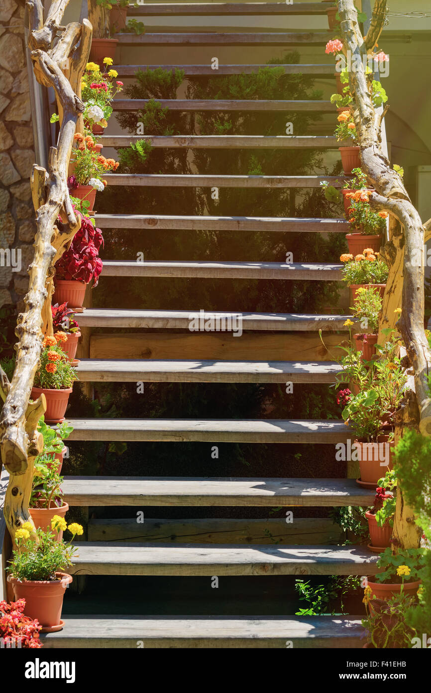 Outdoor wooden staircase hi-res stock photography and images - Alamy