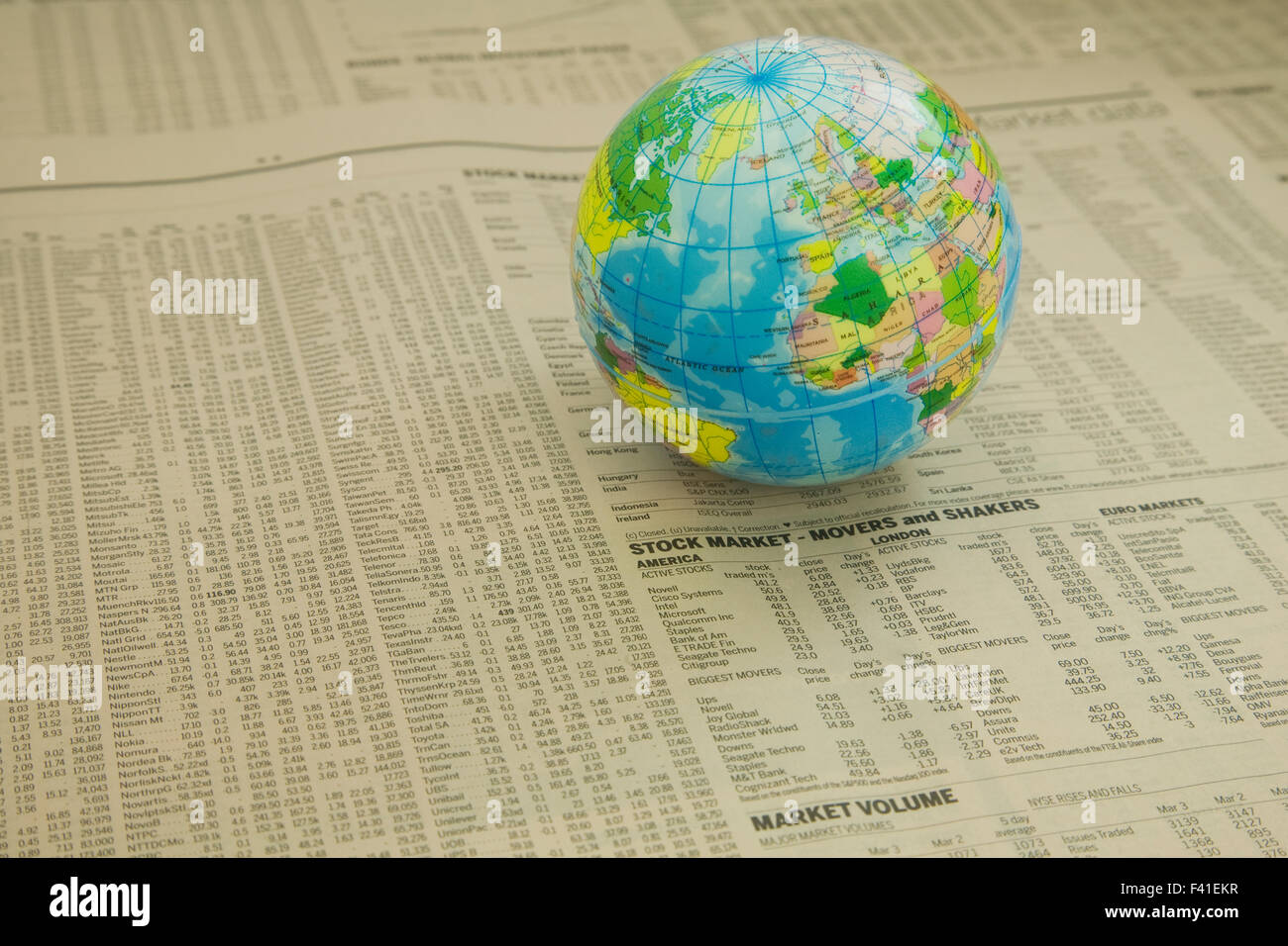 Stock market map hi-res stock photography and images - Alamy