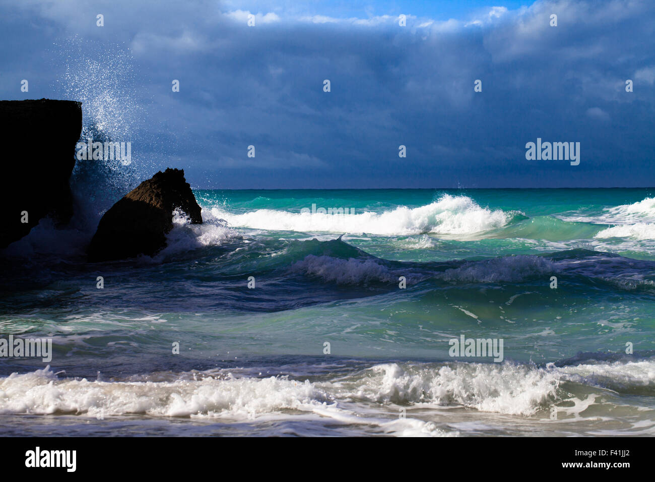 Cuba beach and ocean view with waves Stock Photo - Alamy