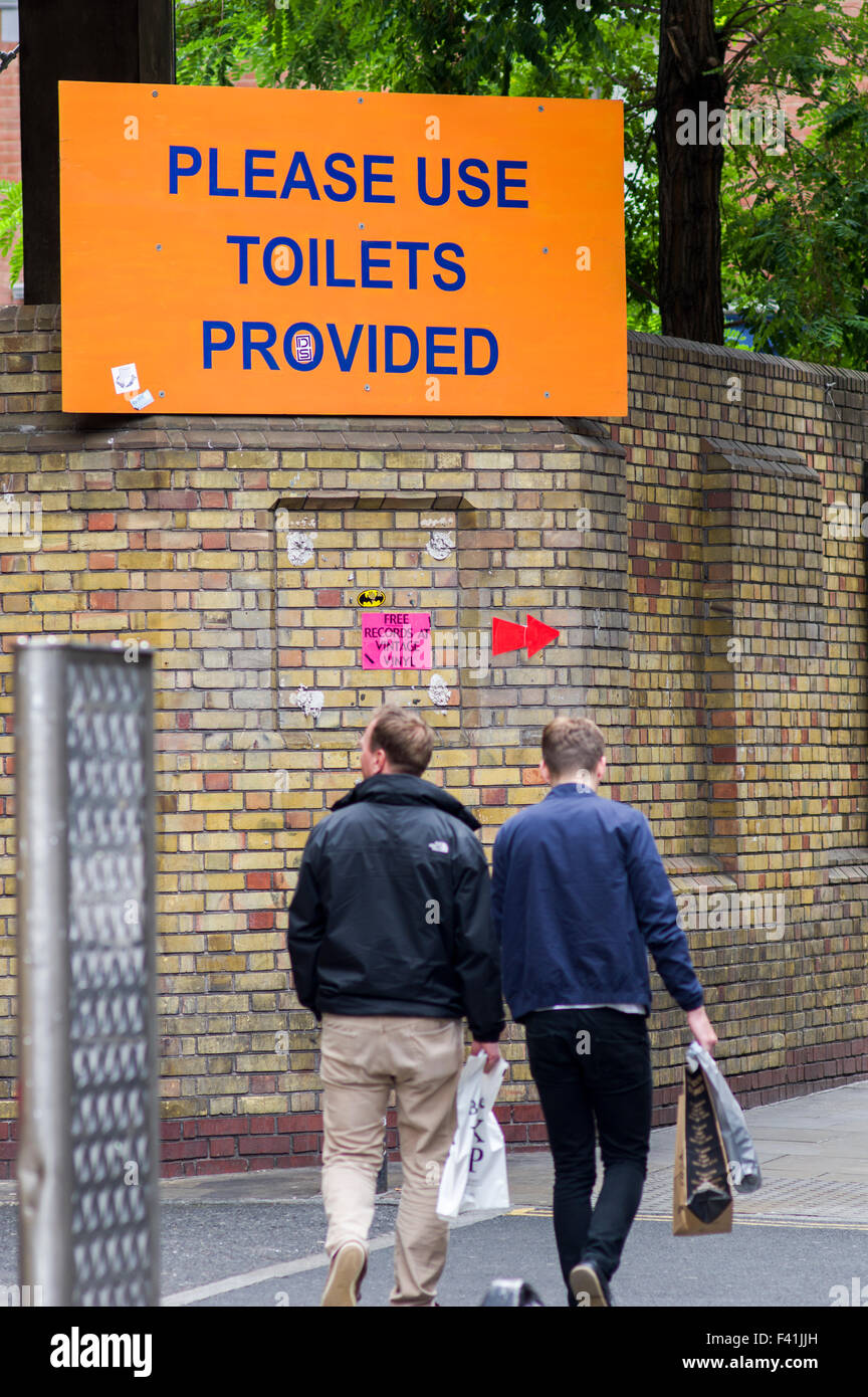 Please use toilets provided, sign along brick lane near spitalfields ...