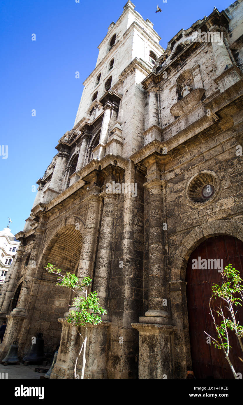 Caribbean Cuba Havana Church 2 Stock Photo - Alamy