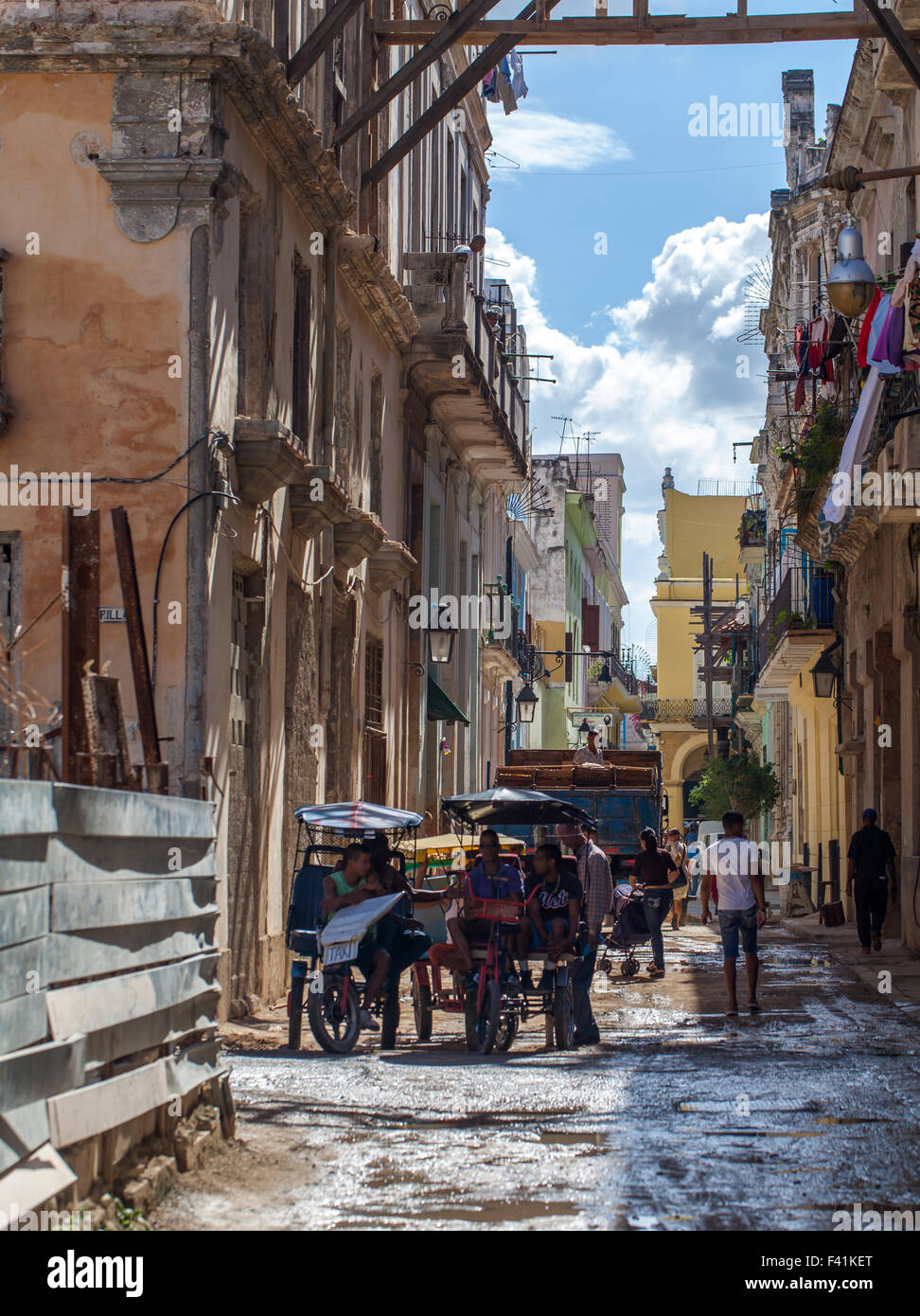 Caribbean Cuba Havana Street Life 5 Stock Photo - Alamy