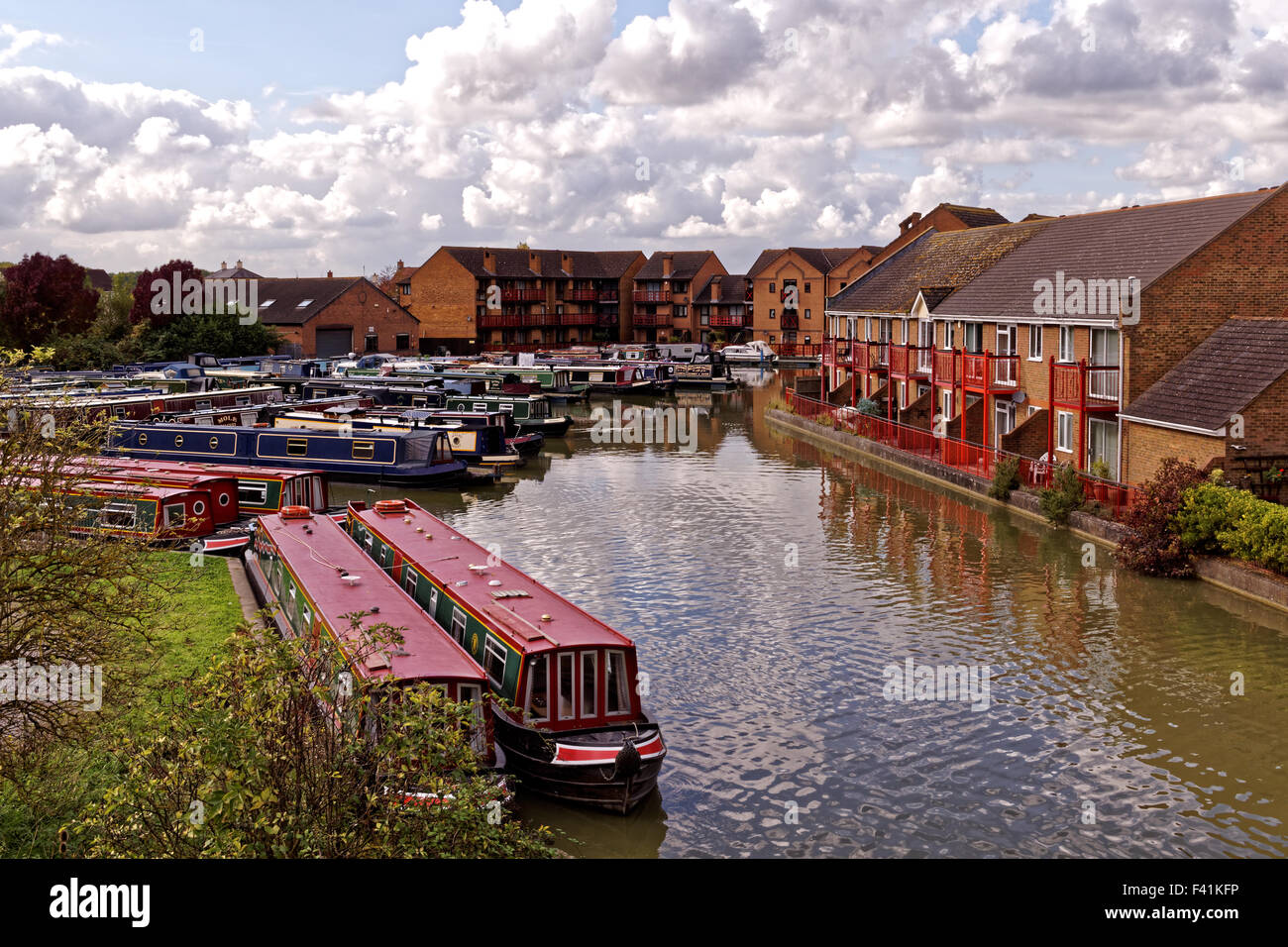 Hilperton wiltshire uk hi-res stock photography and images - Alamy