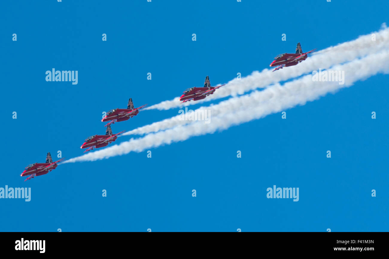 The Red Arrows RAF aerobatic display team Stock Photo - Alamy