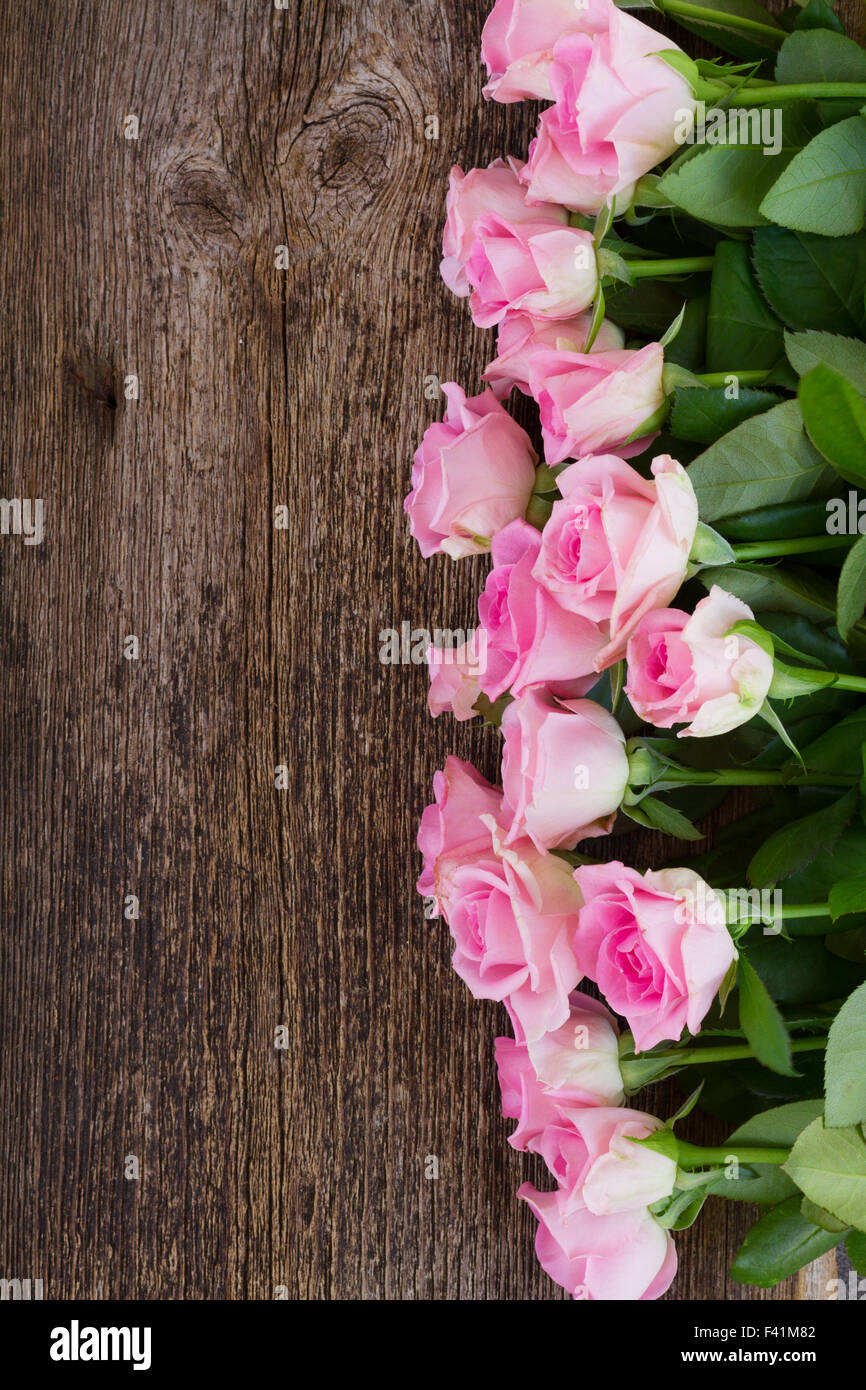 bouquet of fresh roses Stock Photo - Alamy