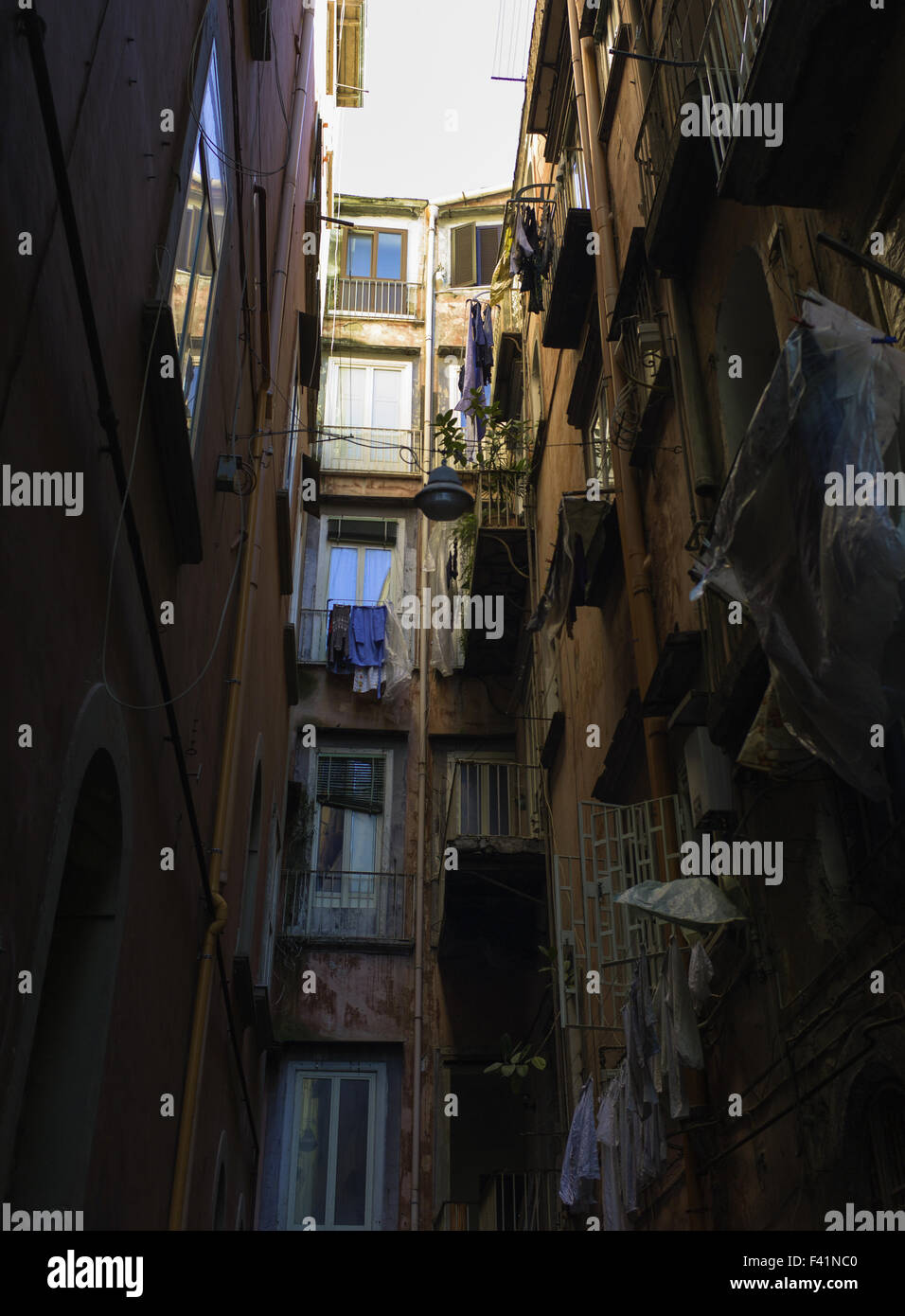 Alleys of naples hi-res stock photography and images - Alamy