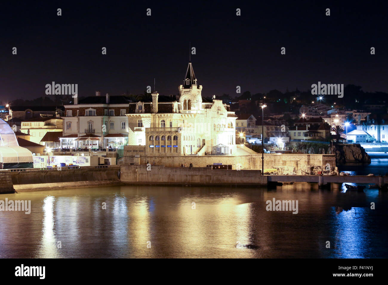 Cascais estoril promenade portugal hi-res stock photography and images ...