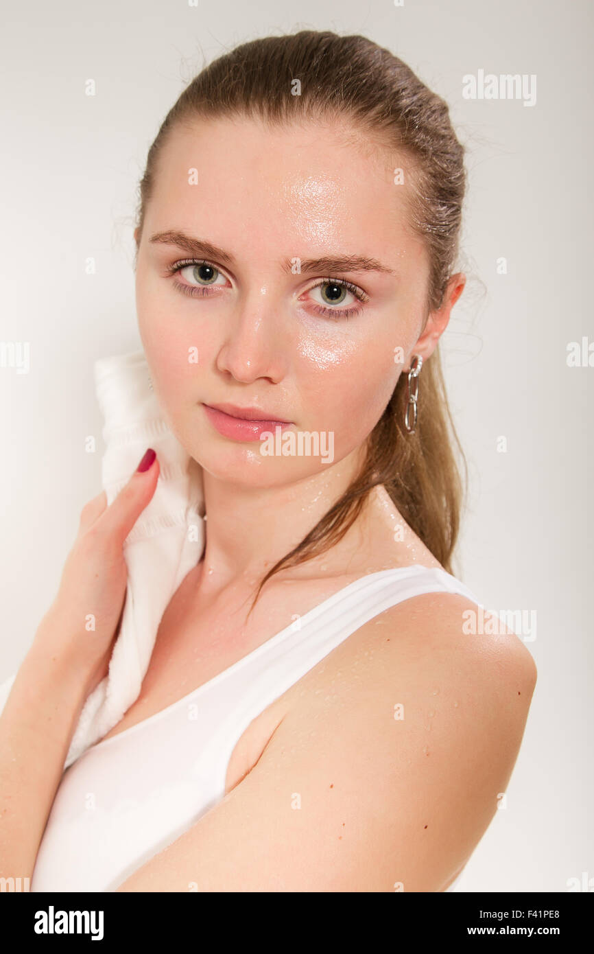 sweaty young woman Stock Photo - Alamy