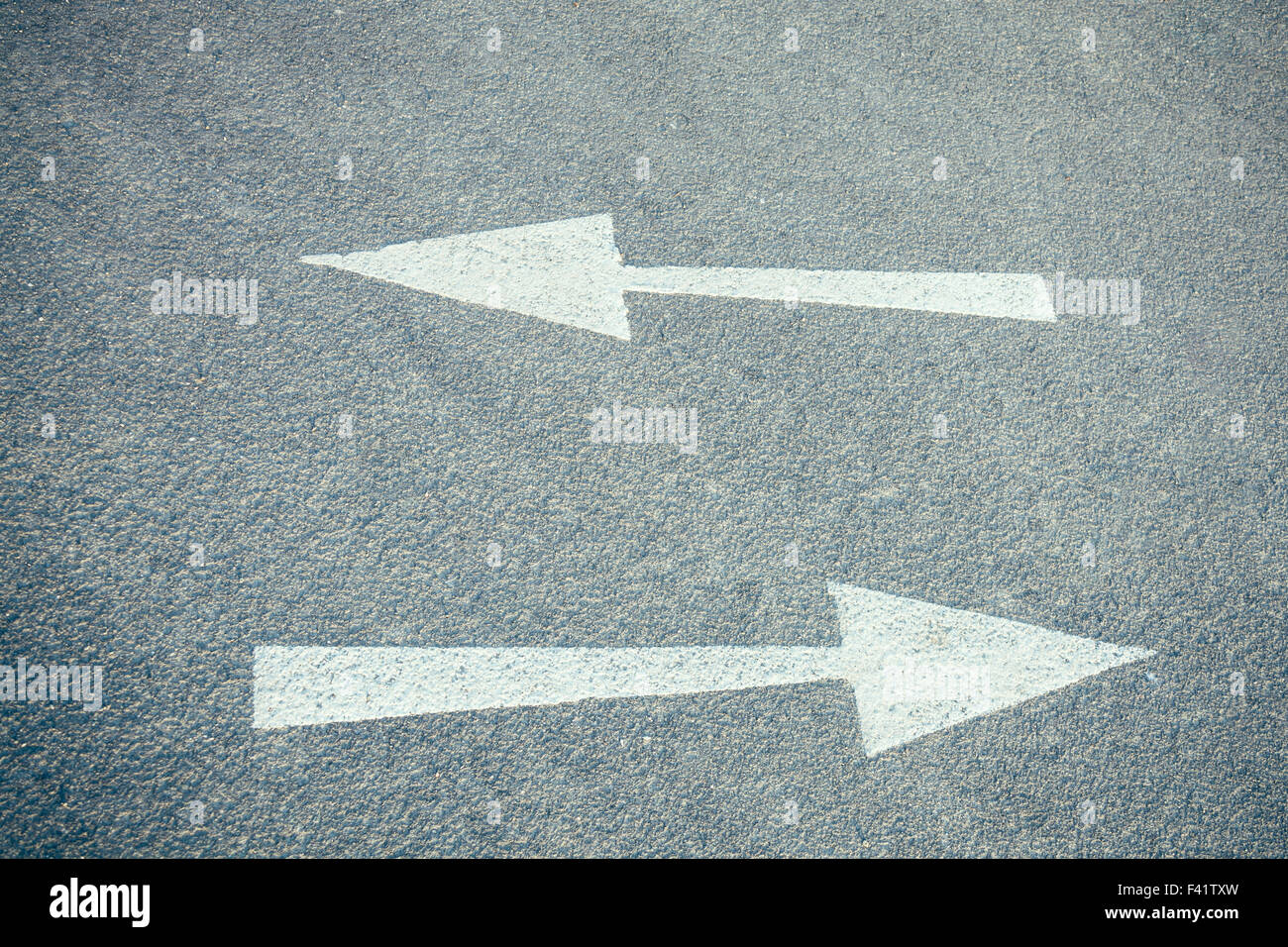 Road Sign Arrows Stock Photos & Road Sign Arrows Stock Images - Alamy