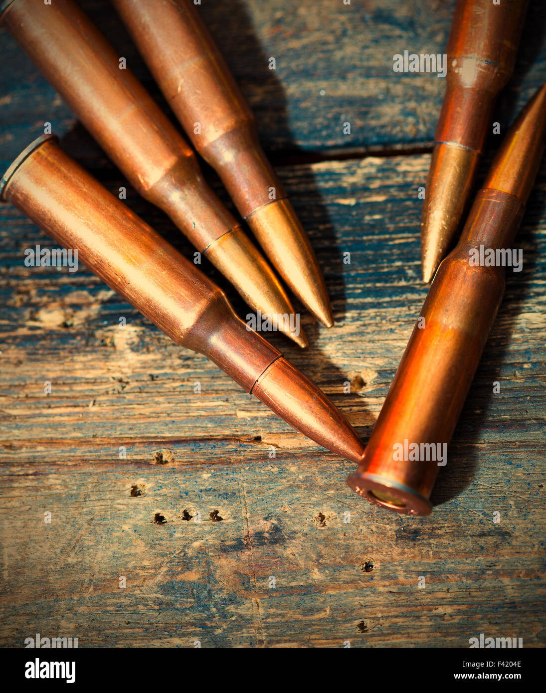 Golden rifle hi-res stock photography and images - Alamy