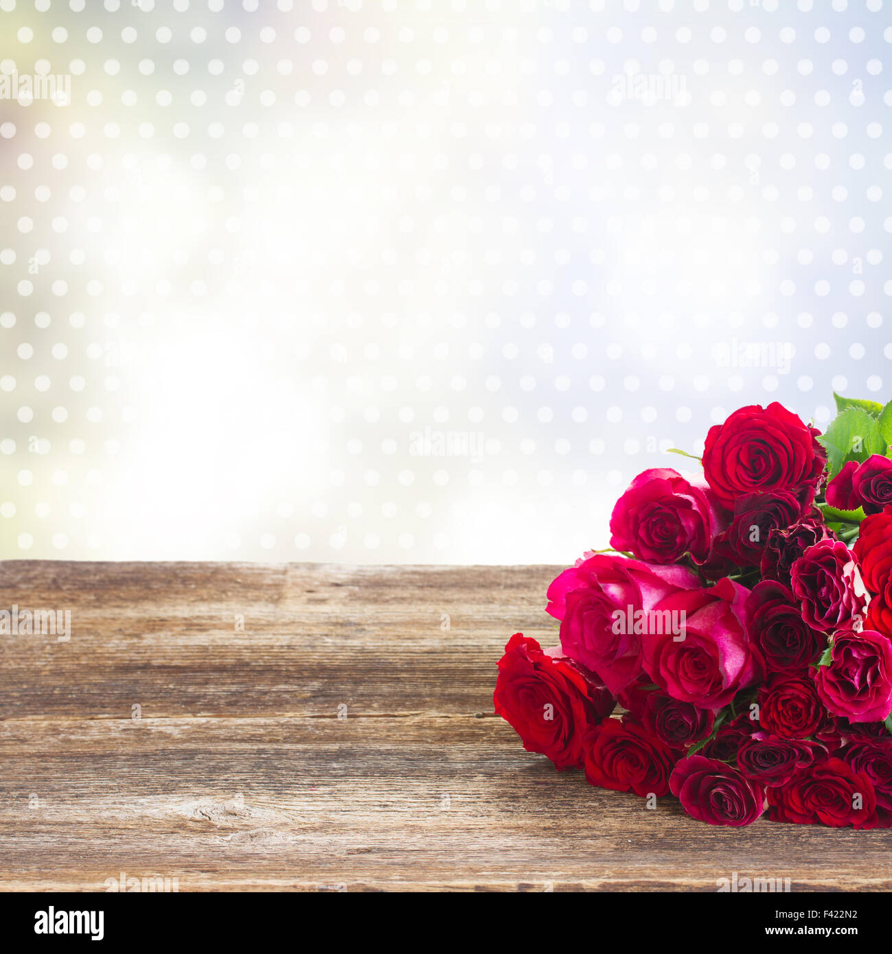Border of red roses Stock Photo - Alamy