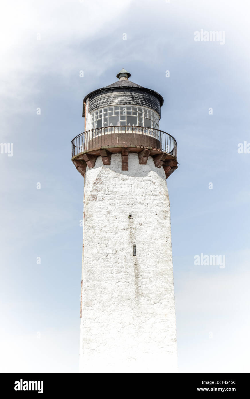 Abandoned lighthouse hi-res stock photography and images - Alamy