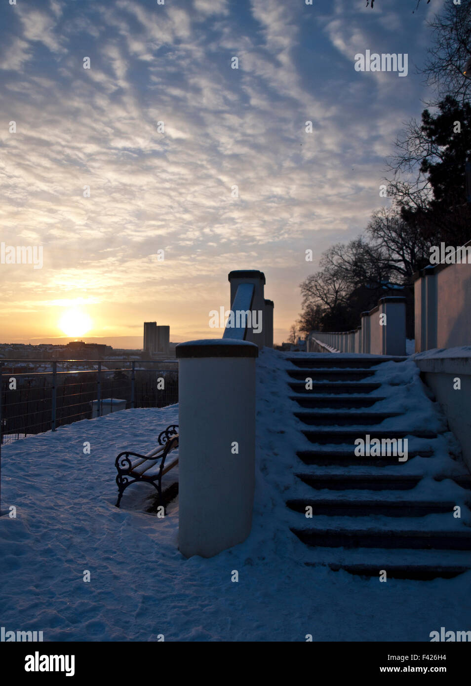 Prague winter hi-res stock photography and images - Alamy