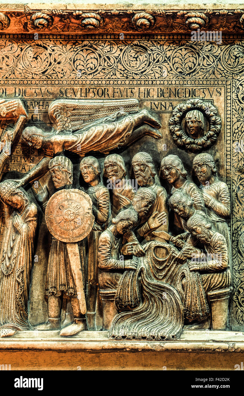 Benedetto antelami deposition hi-res stock photography and images - Alamy