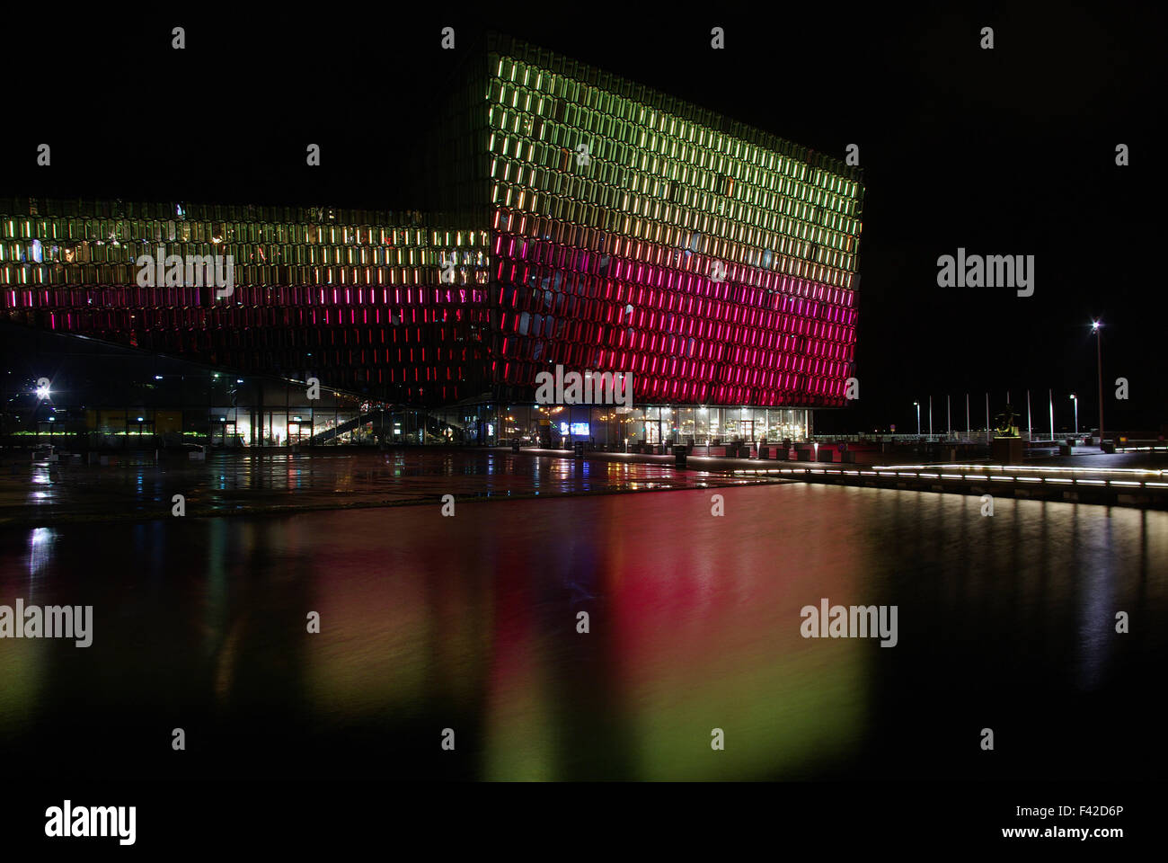 the opera house Harpa Stock Photo - Alamy