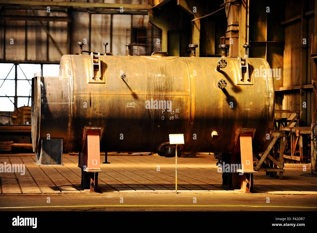 Old metal tank hi-res stock photography and images - Alamy