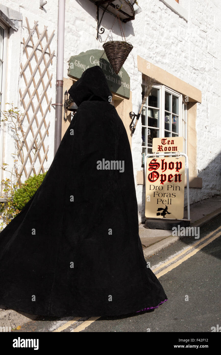 Pendle Witches unveiled in her Newchurch near Roughlee, Lancs, UK Stock ...