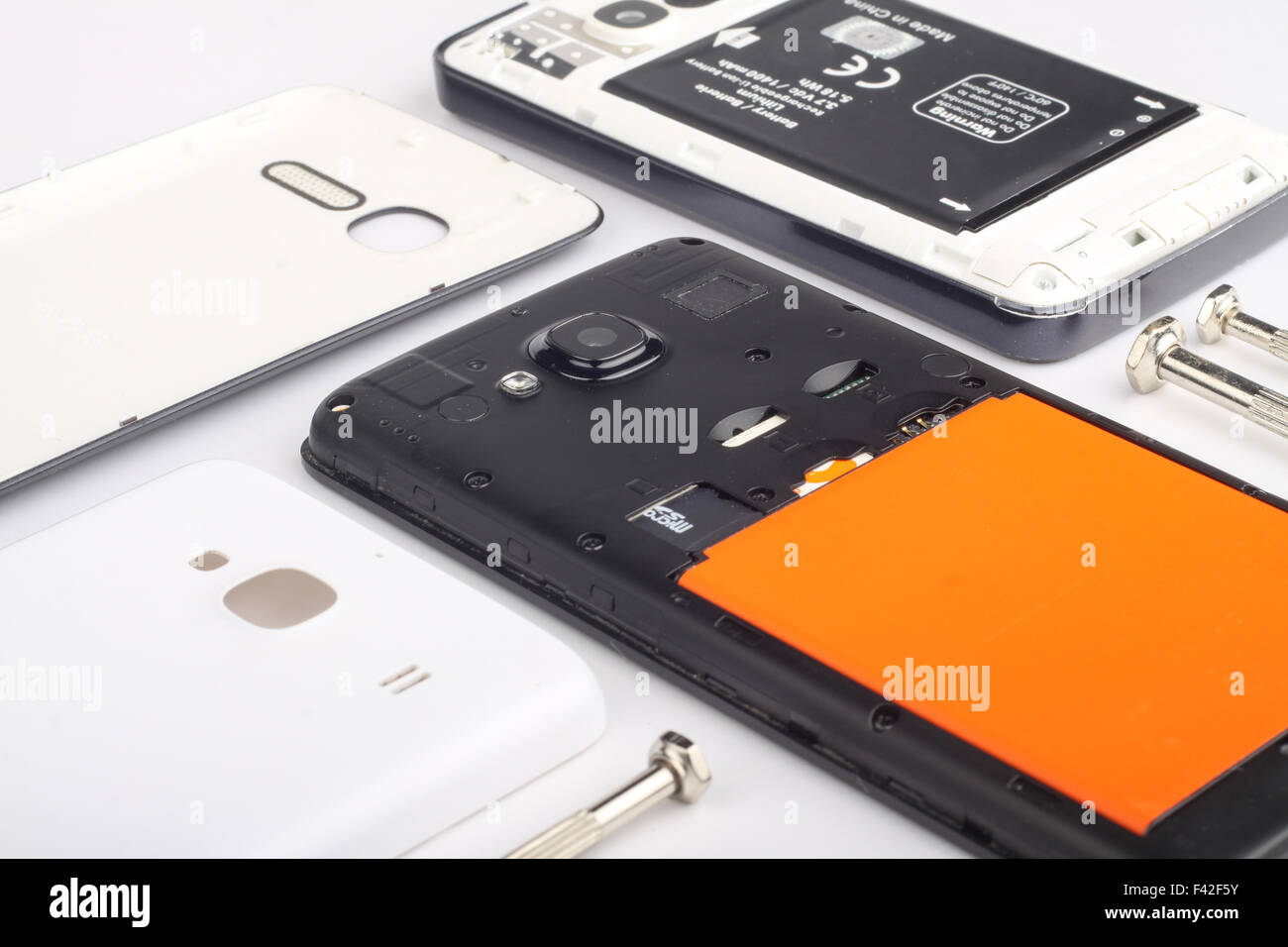 Multimedia smartphones hi-res stock photography and images - Alamy