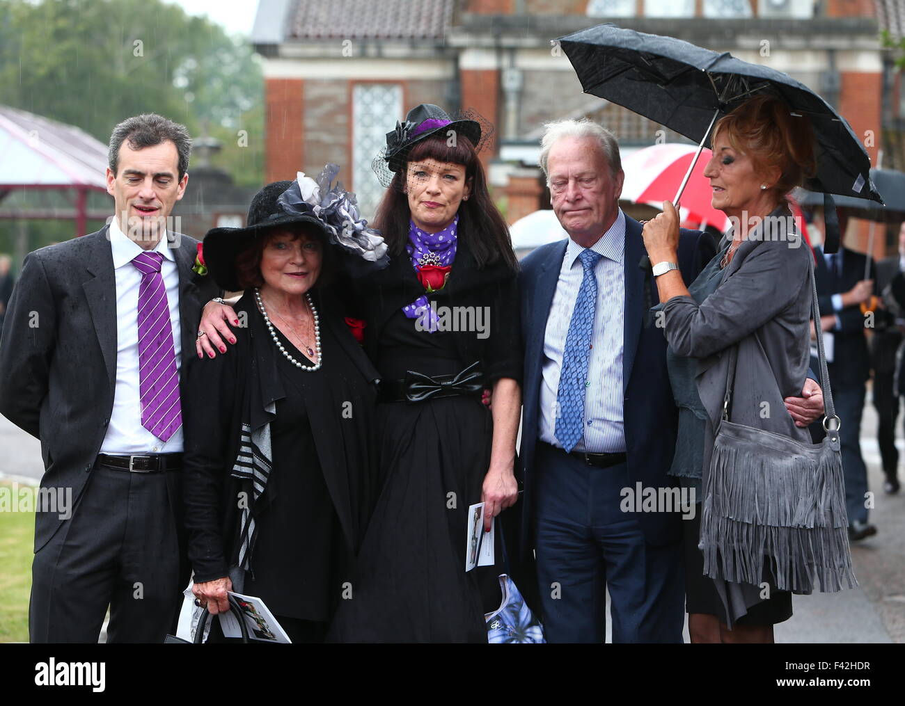 Dennis waterman and pam flint hi-res stock photography and images - Alamy