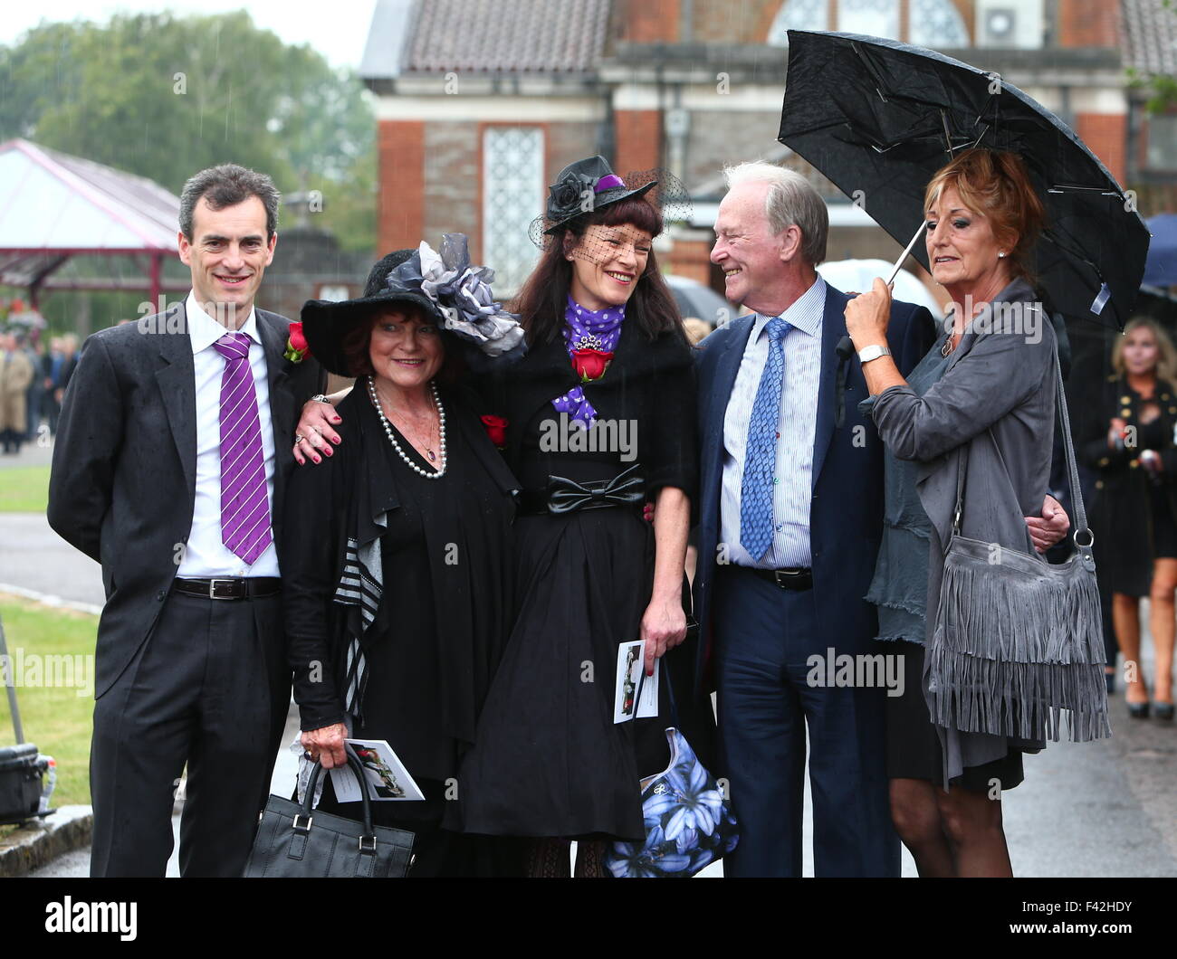Dennis waterman and pam flint hi-res stock photography and images - Alamy