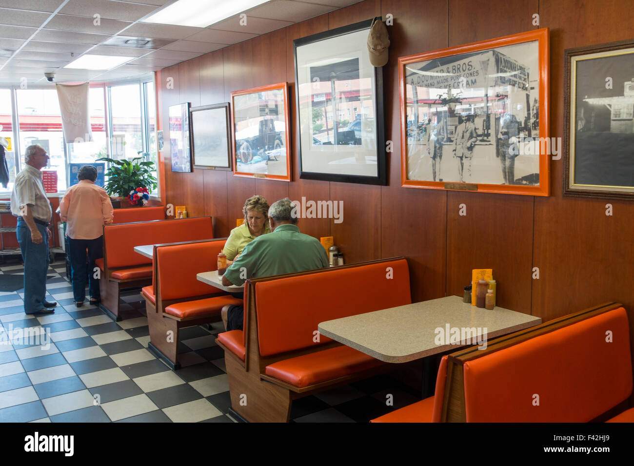 Doumar's worlds first ice cream cone restaurant VA Stock Photo - Alamy