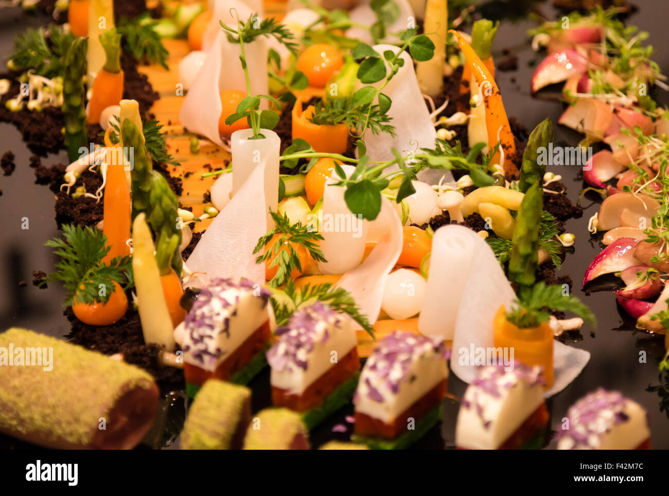 Miniatures food hi-res stock photography and images - Alamy