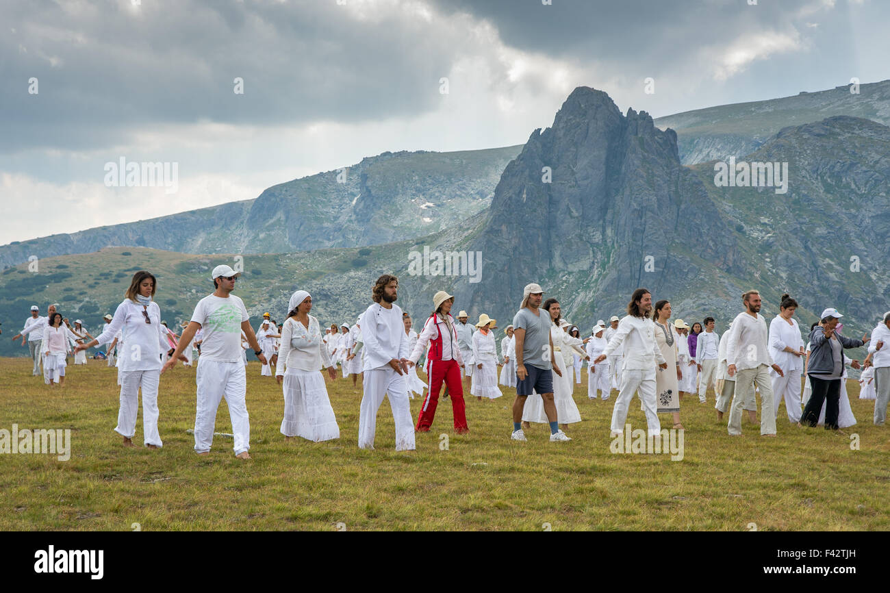 Ritual circle hi-res stock photography and images - Alamy