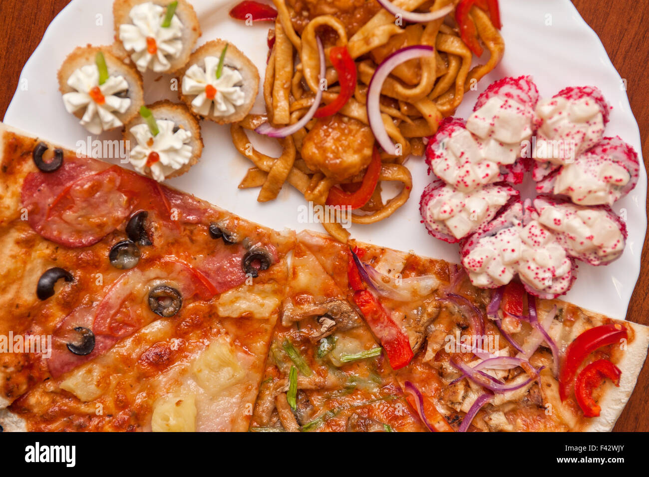 pizza and sushi f Stock Photo - Alamy